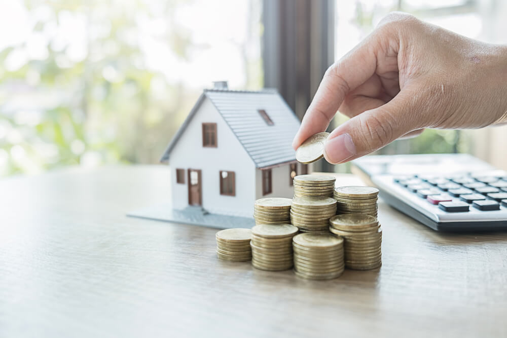 Save Money Using Savings Plan Calculator | Tata AIA Life Insurance